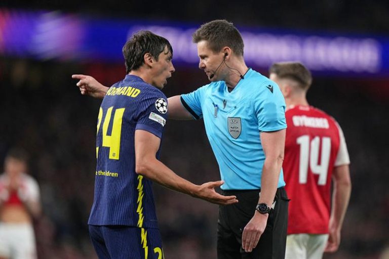 Finale de la Ligue des Champions 2026 : Daniel Siebert au sifflet pour ...