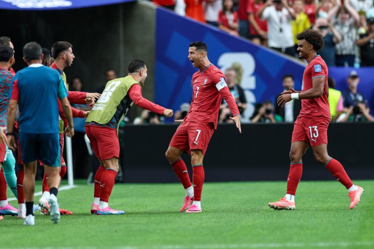Mondial : Ronaldo dépasse Eusébio et devient le meilleur buteur du ...
